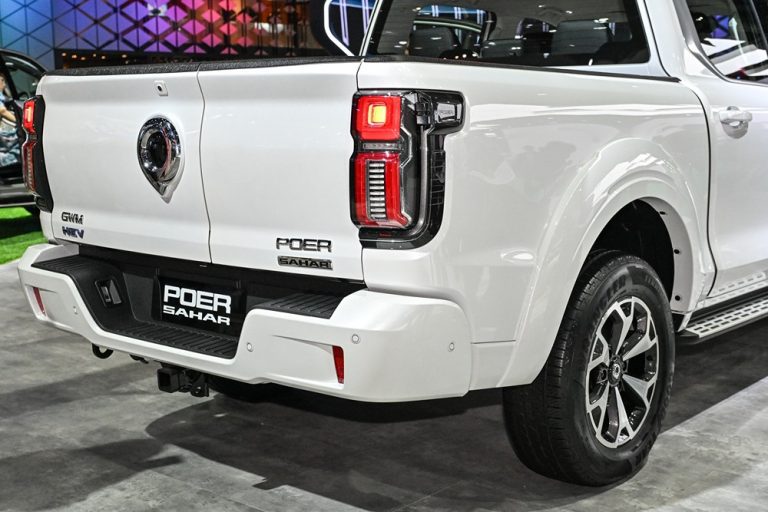 GWM POER SAHAR HEV The First Hybrid Pickup Truck in Thailand - BIMS 45th