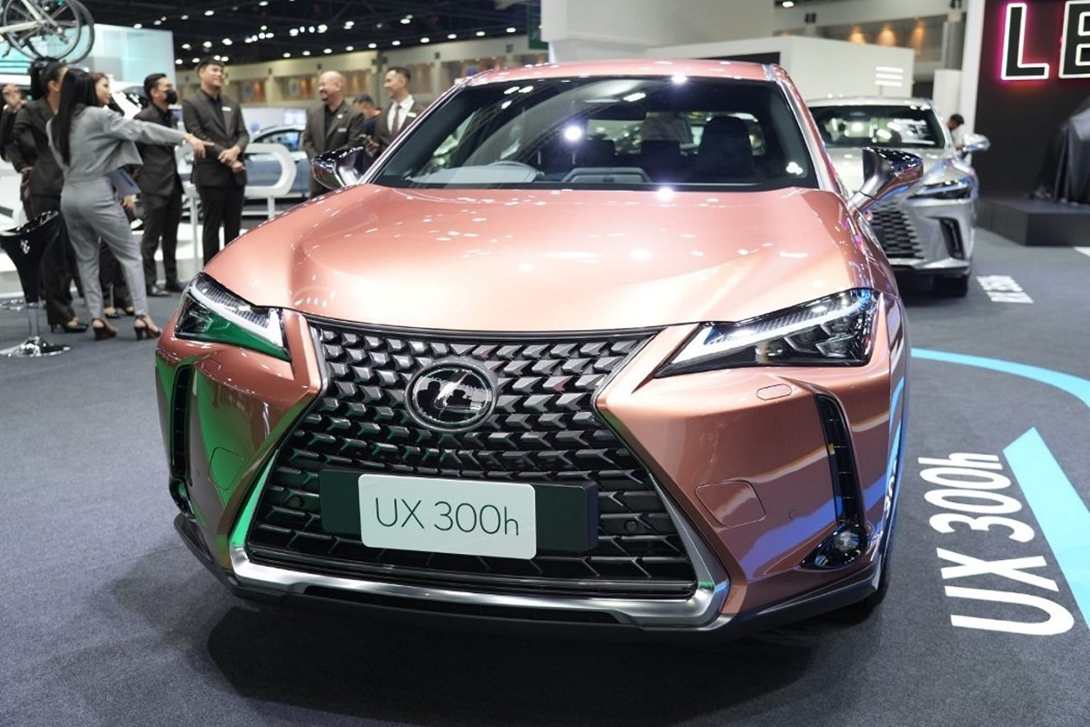 THE NEW LEXUS UX 300h - BIMS 45th